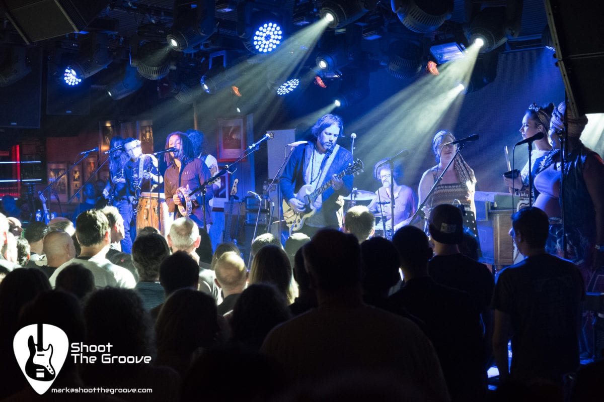[LIVE REVIEW + PHOTOS] THE MAGPIE SALUTE at Under The Bridge, London ...