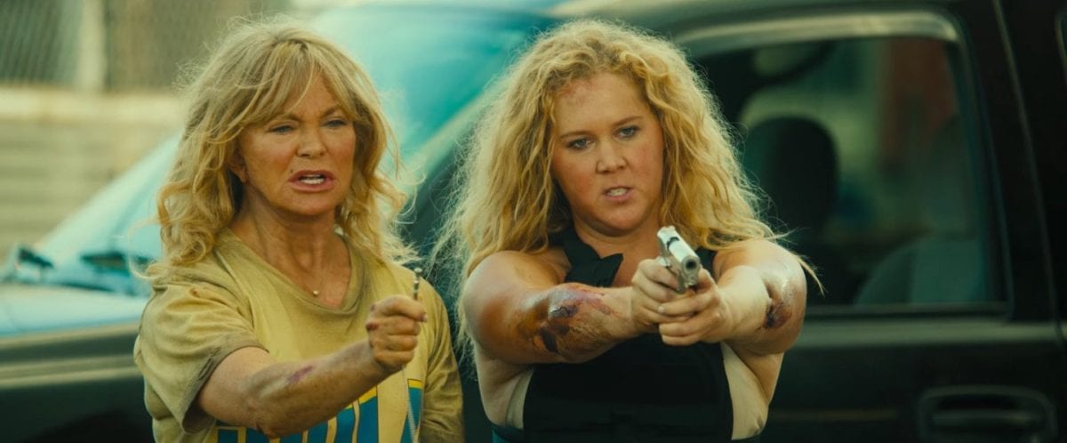 [FILM REVIEW] SNATCHED | HEAVY Magazine