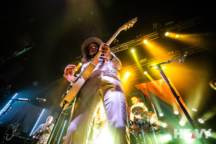 Review + Photos: THE DARKNESS at Metropolis Fremantle, Perth on 11/03 ...