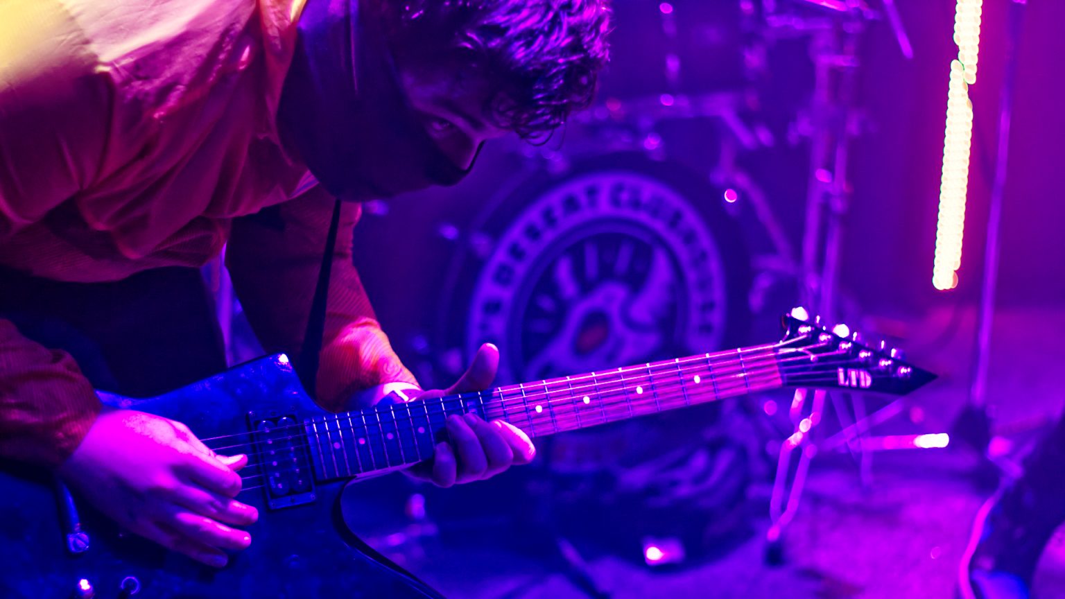 Photo Gallery: BEAT THE TUMOUR, Mo's Desert Clubhouse December 5 ...