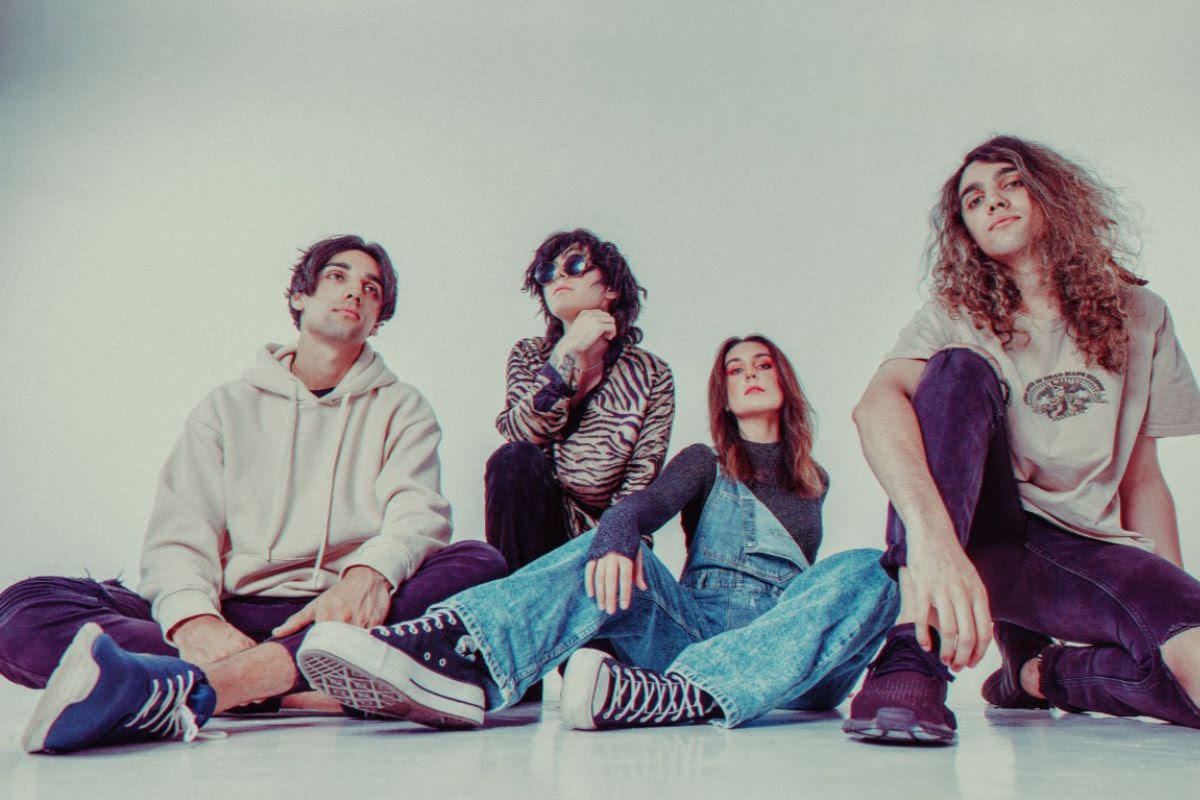 TO OCTAVIA Reach For The Stars On New Song | HEAVY Magazine