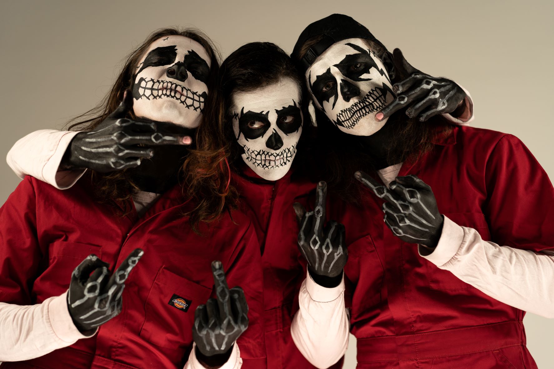 Keeping Things Simple With NOCTURNAL ANIMALS | HEAVY Magazine