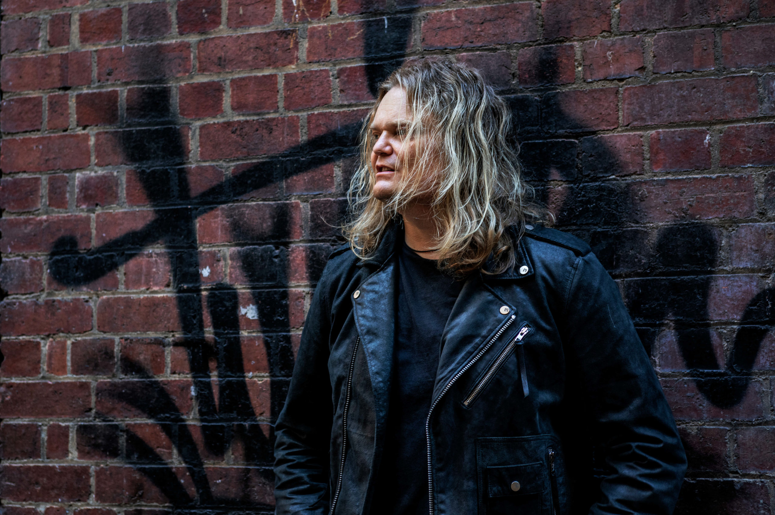 SCOTT DARLOW Announces New Record & Drops Title Track Plus Reveals Tour ...