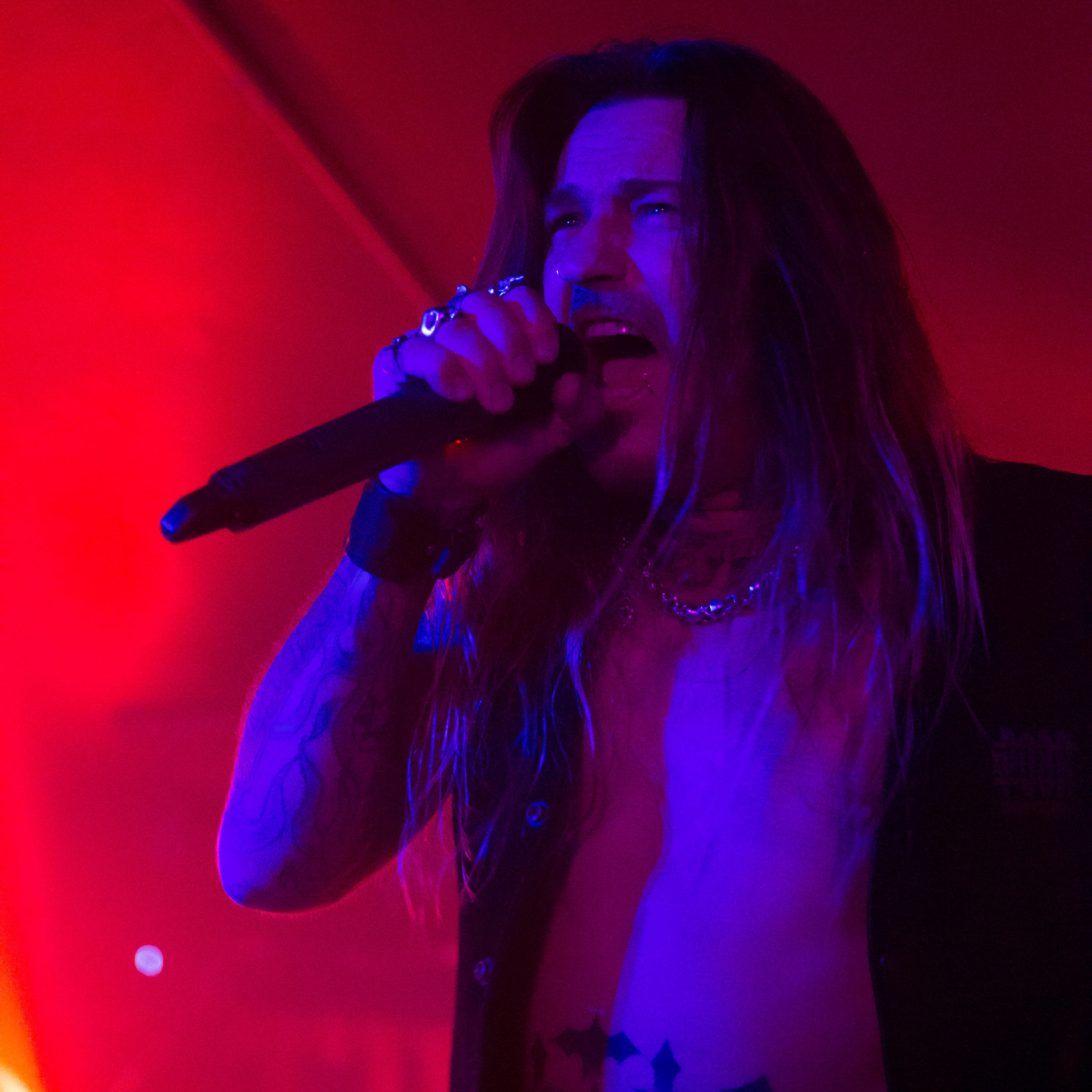 THE POOR, The Whiskys - VINNIES DIVE BAR 04/08/23 | HEAVY Magazine