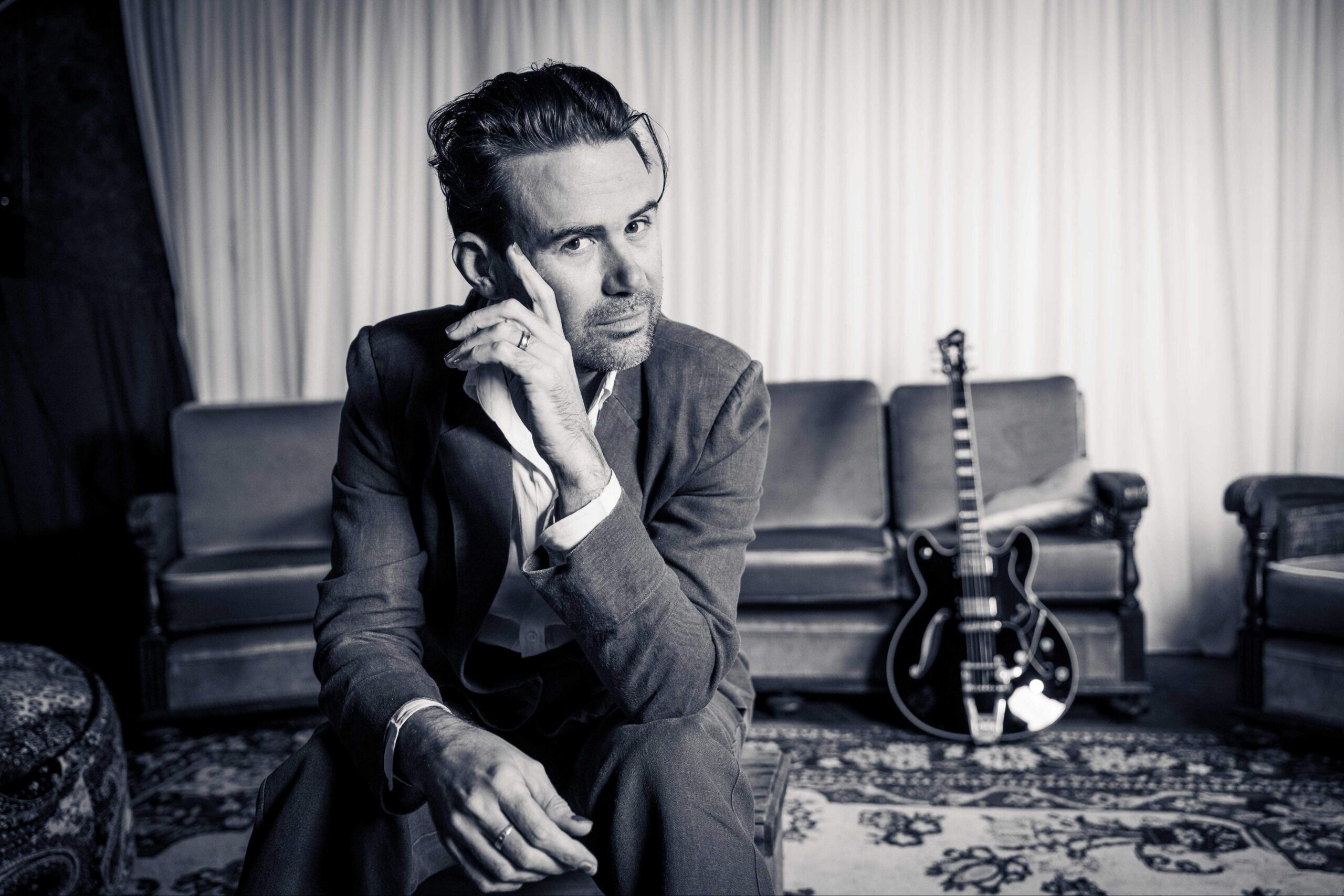 PHIL JAMIESON Announces 2024 NOBODY ELSE TOUR | HEAVY Magazine