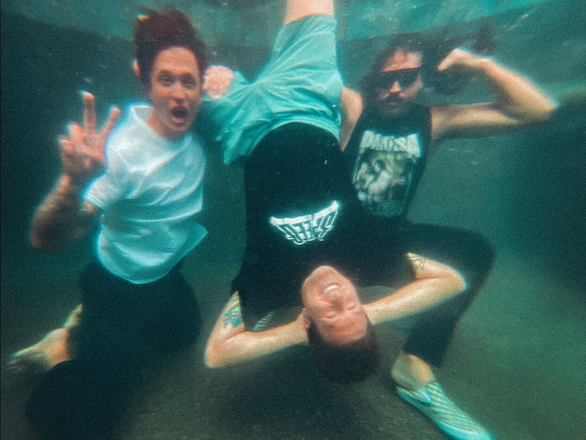 Smilin' & Slammin' with SAMMY from DRAIN | HEAVY Magazine