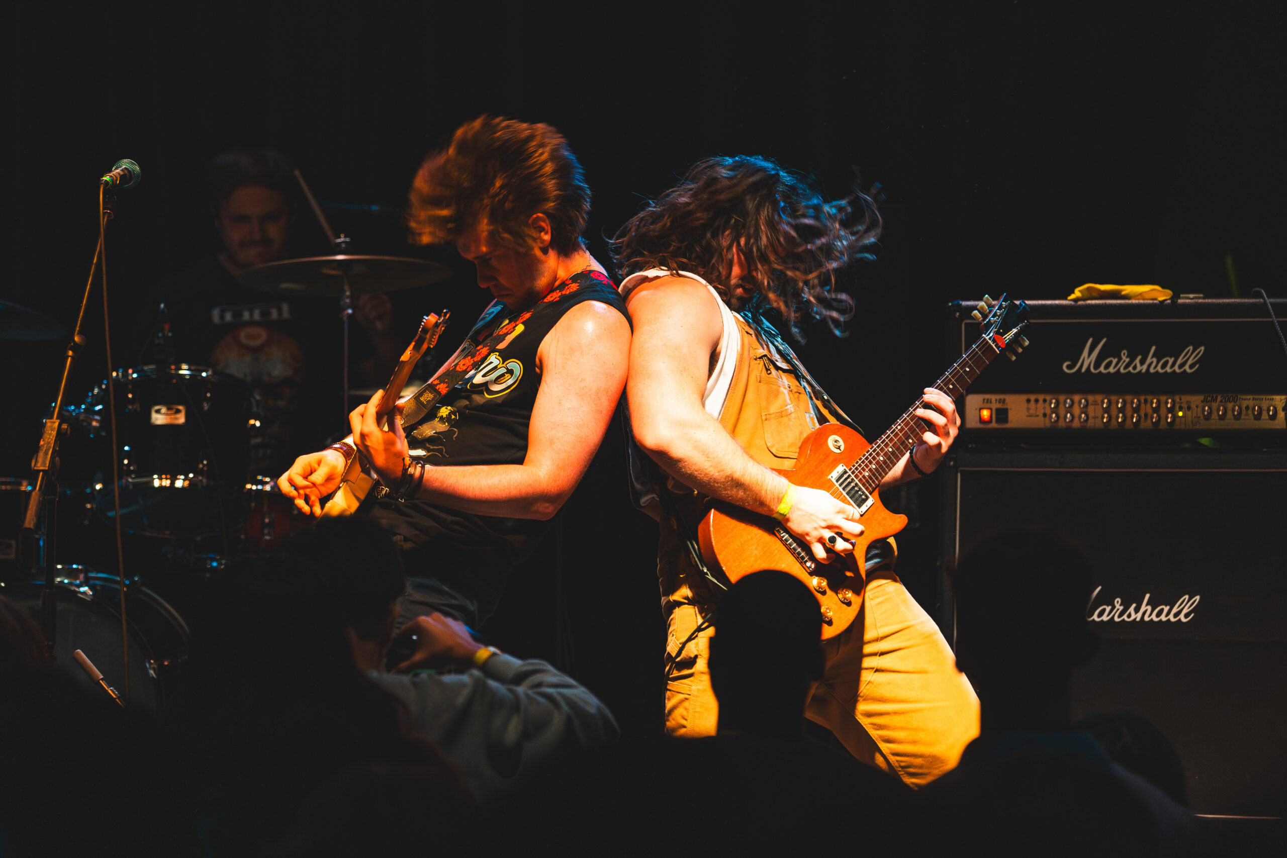 GROOVER Review: THE RECKLESS 'Away' | HEAVY Magazine