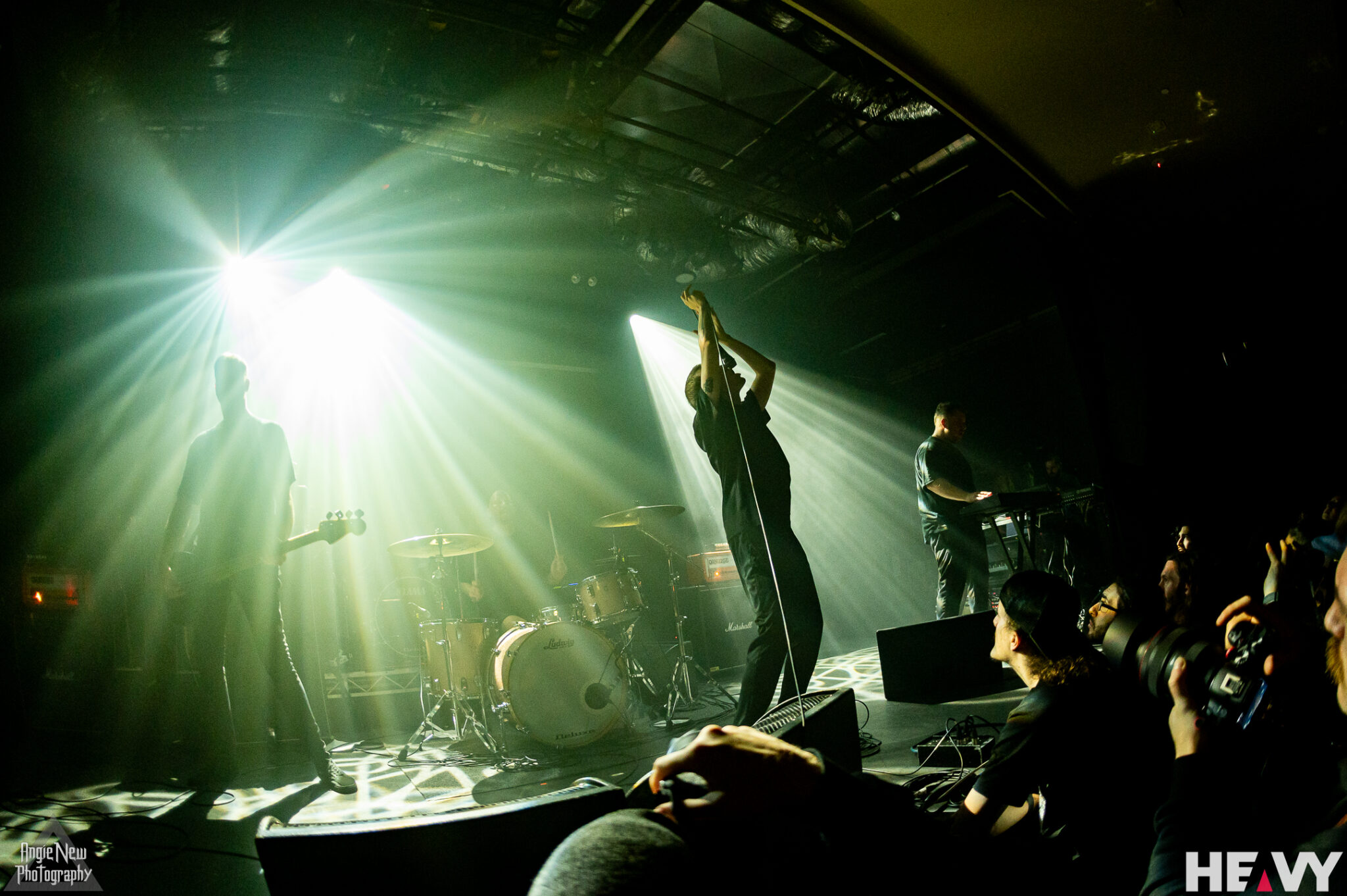 THE OCEAN, CAVE IN, LLNN: Factory Theatre, Sydney 08/06/24 | HEAVY Magazine