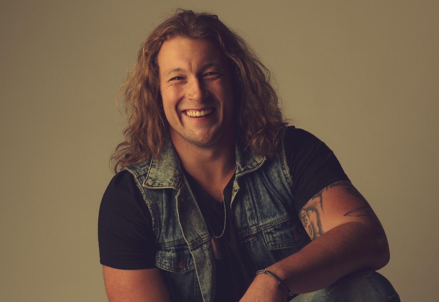 CORY MARKS Unleashes New Track 'Fast As I Can' | HEAVY Magazine