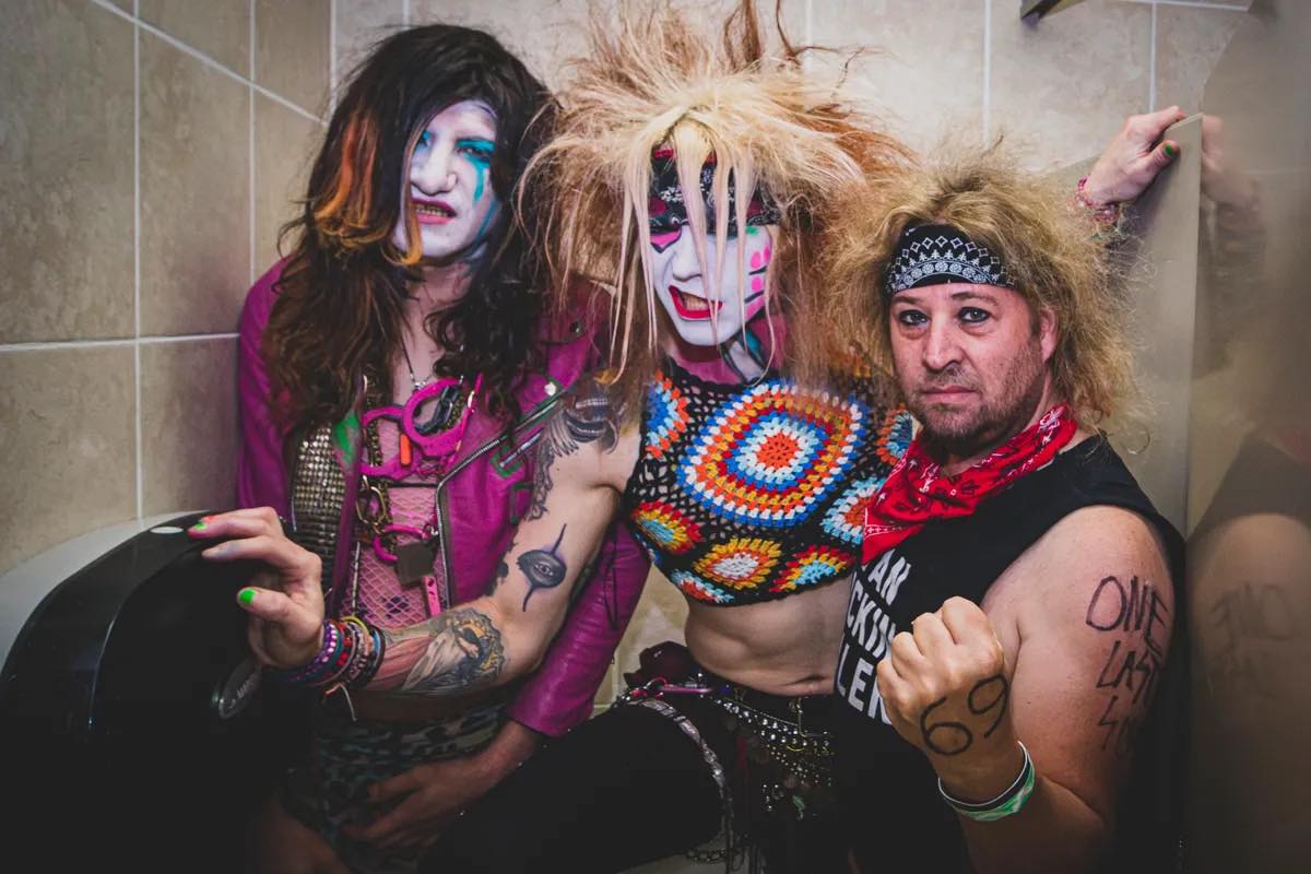 THE MIDNIGHT DEVILS To Release New Single 'Shock The World' Plus ...